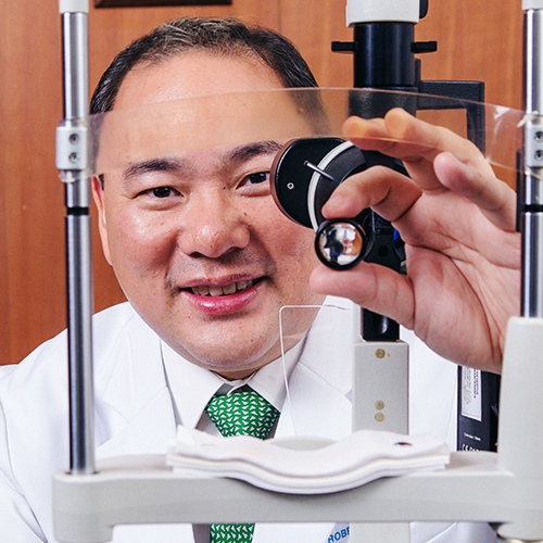 Filipino Eye Doctor Wins 2 Awards at International Conference - Asian ...