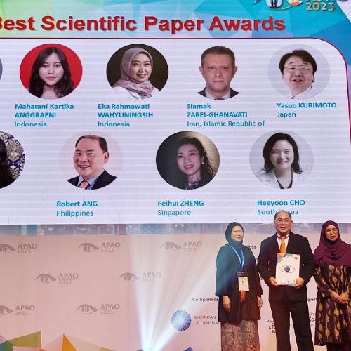 Dr. Robert Ang Receives Two Awards at the APAO Congress - Asian Eye ...